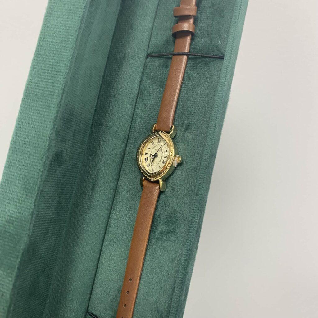 Vintage Brown Bucket-Shaped Leather Watch - WatchwithSun-Dainty & Chic ...