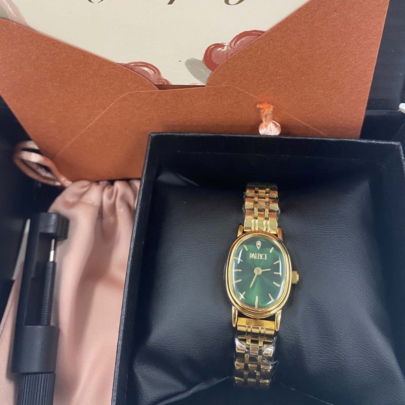 Oval Face Gold/Emerald Green Dial Bracelet Watch - WatchwithSun-Dainty ...