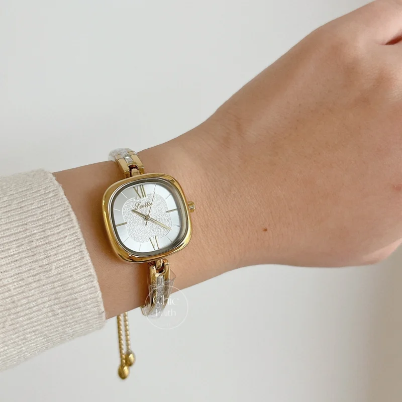 Square Face Silver-toned Dial Watch for Women - WatchwithSun-Dainty ...