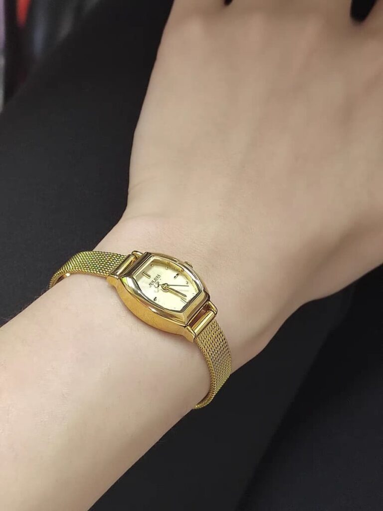 Womens Vintage Gold/Silver Small Face Mesh Watch - WatchwithSun-Dainty ...