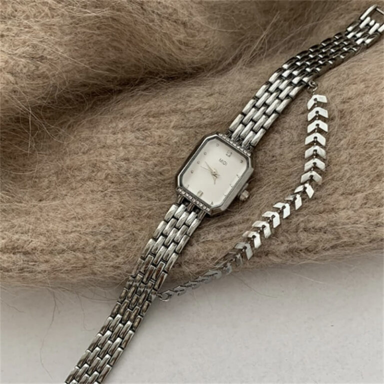 Vintage Style Gold/Silver Rectangle Bracelet Watch - WatchwithSun ...