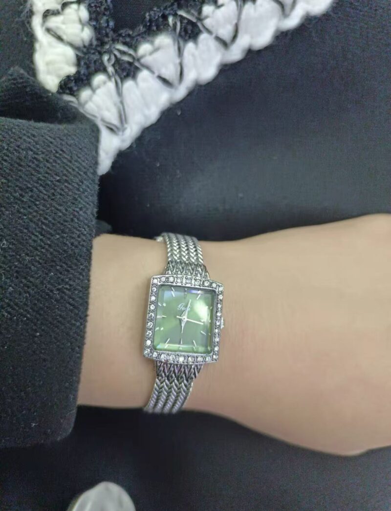 Chic Emerald Green Color Face Bracelet Watch - WatchwithSun-Dainty ...