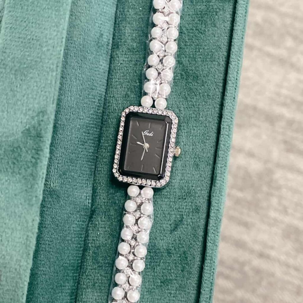 Chic Style Gold/Silver Square Pearl Bracelet Watch - WatchwithSun ...