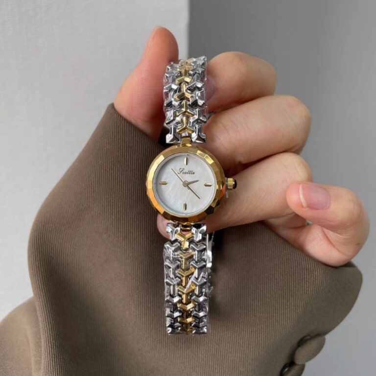 Cool Mother of Pearl Round Face Gold＆Silver Two-tone Bracelet Women‘s ...