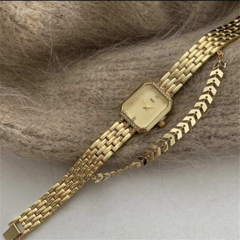 Vintage Style Gold/Silver Rectangle Bracelet Watch - WatchwithSun ...