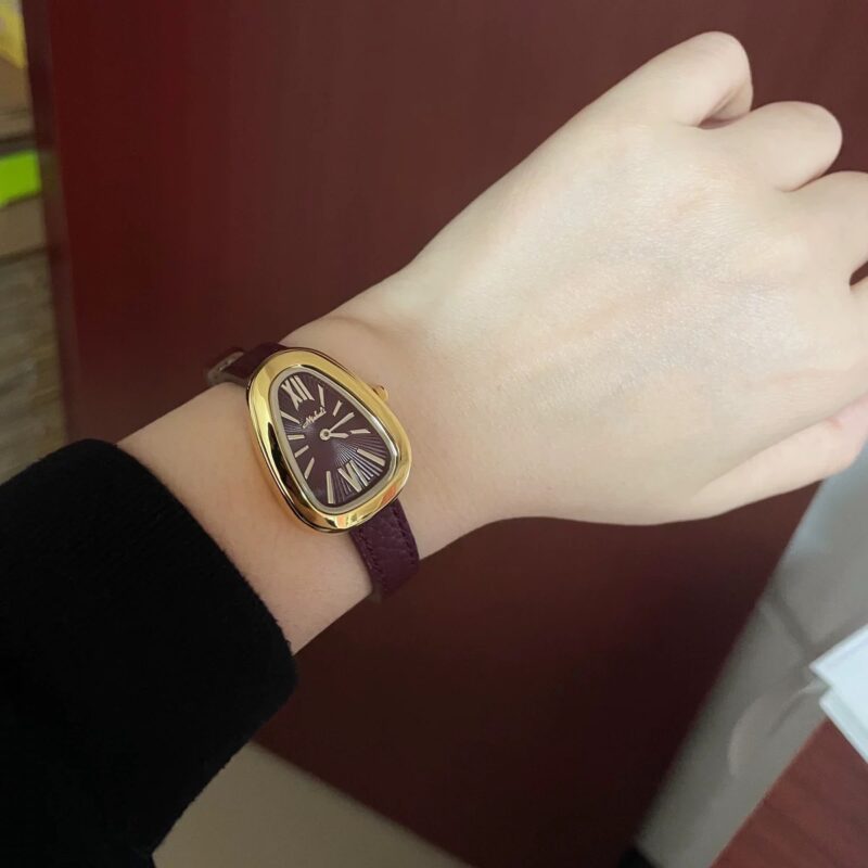 Vintage Style Snake Head Shape Burgundy Leather Watch - WatchwithSun ...