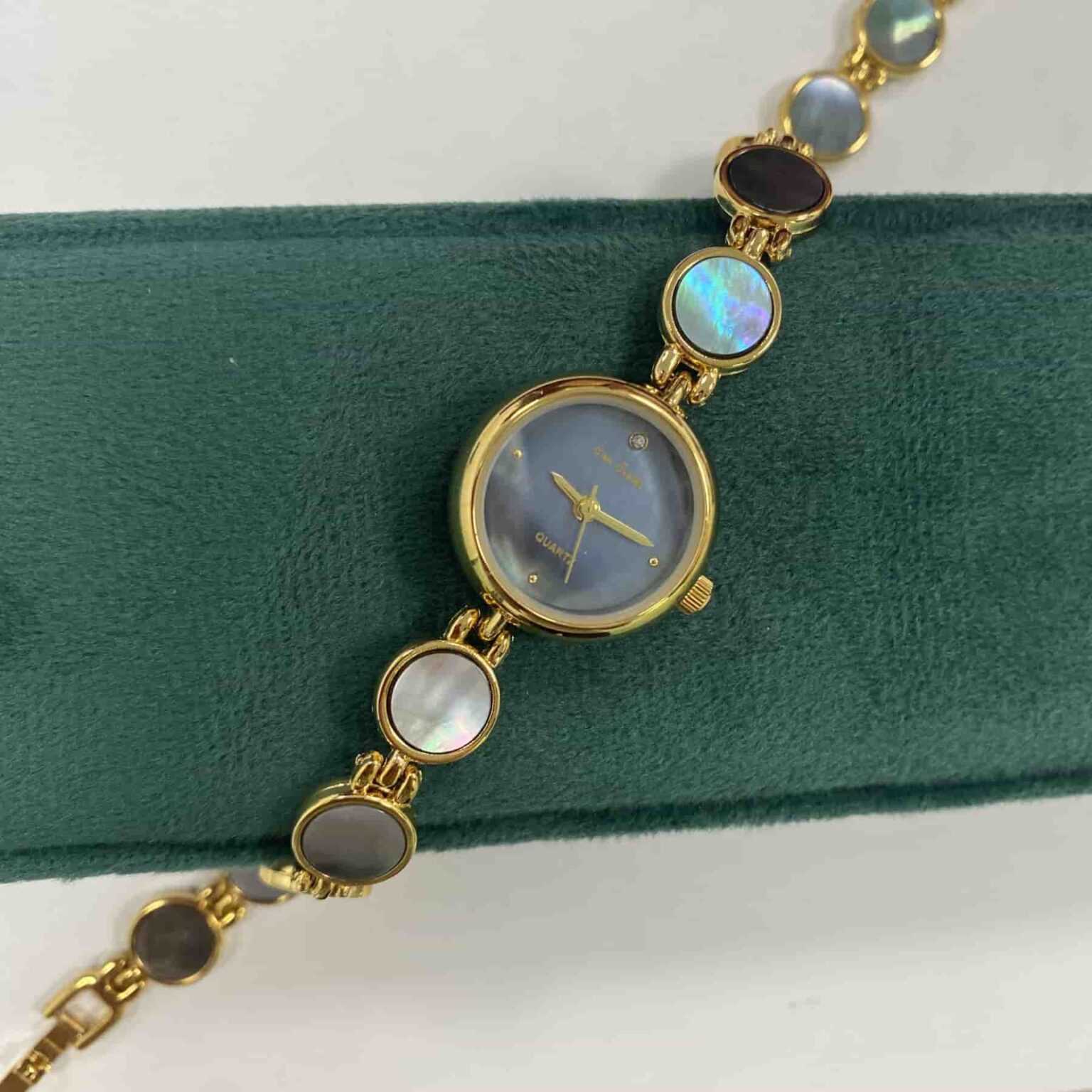 Chic Gold Blue Mother of Pearl Bracelet Watch for Women - WatchwithSun ...