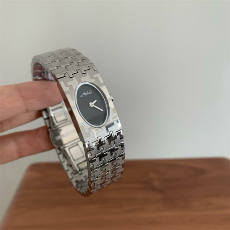 Minimalist Style Silver Oval Stainless Steel Wristwatch - WatchwithSun ...