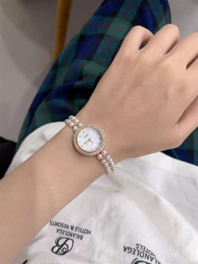 Dainty Round Face Pearl Chain Women's Watch - WatchwithSun-Dainty ...