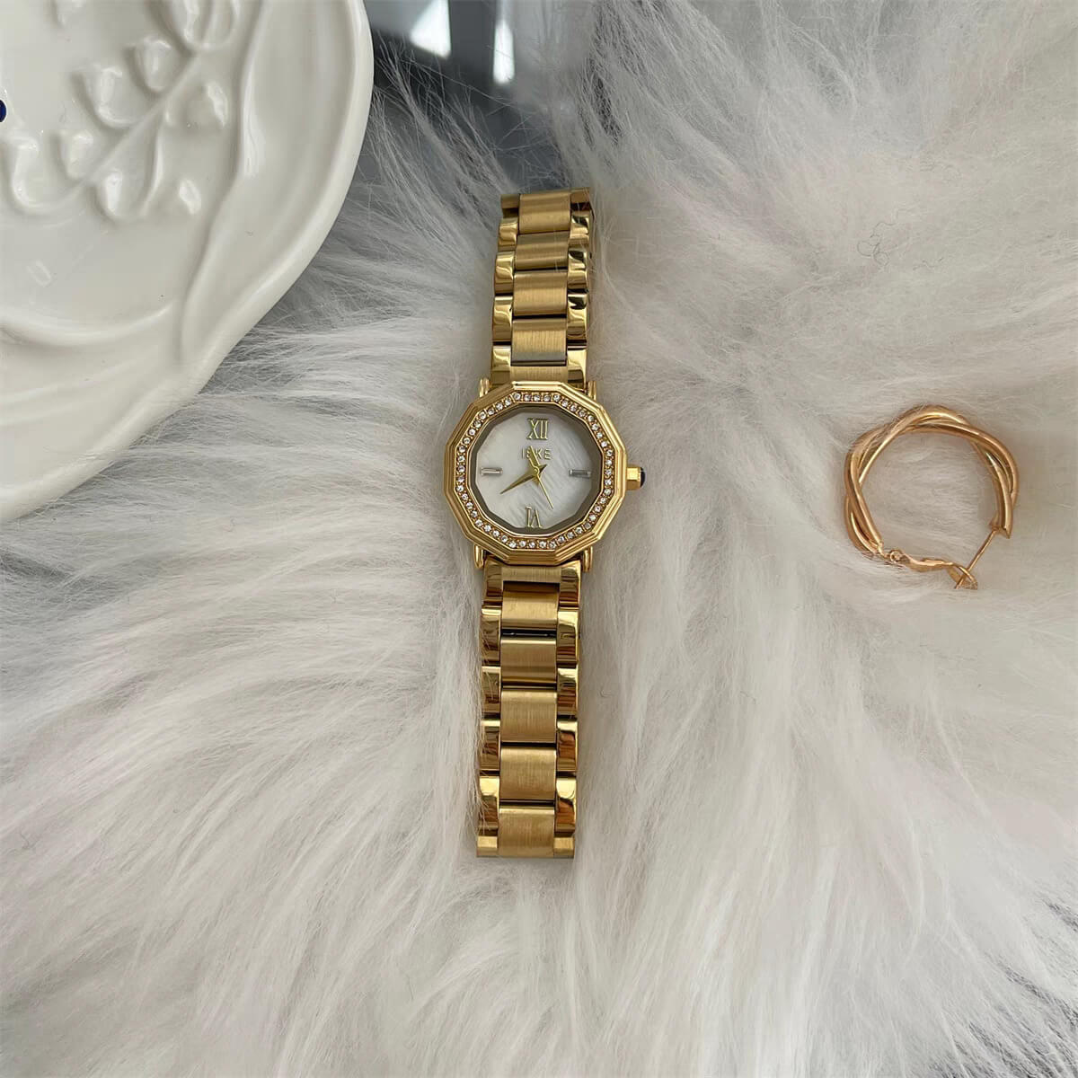 Chic Style Round Face Silver/Gold Bracelet Watch for Women ...