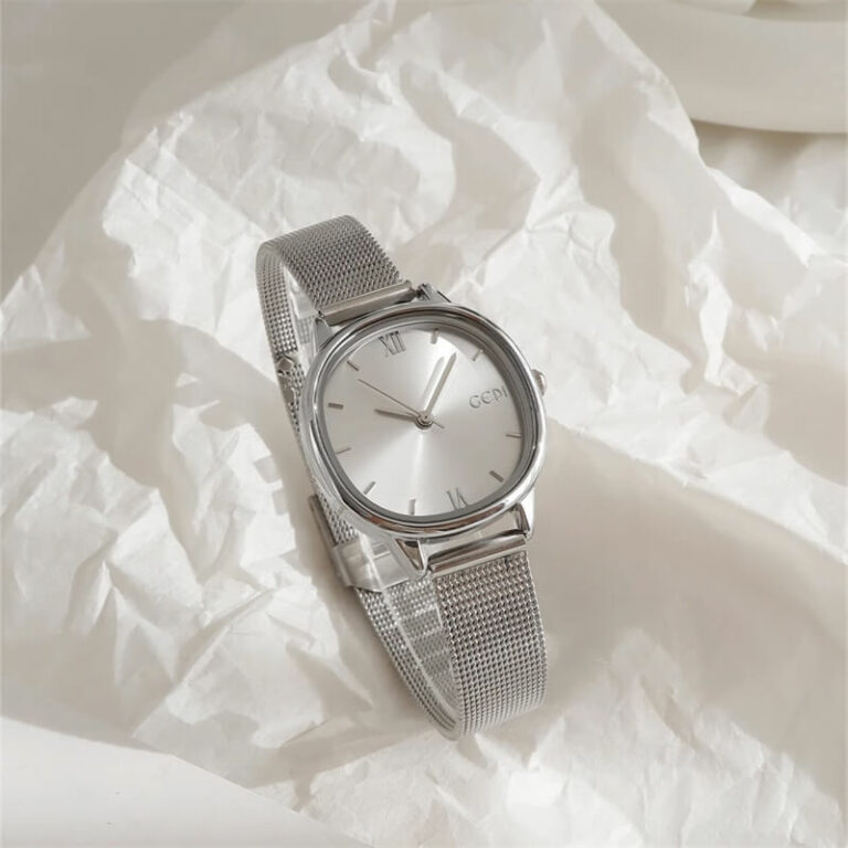 Minimalist Style Silver Round Mesh Strap Quartz Watch - WatchwithSun ...