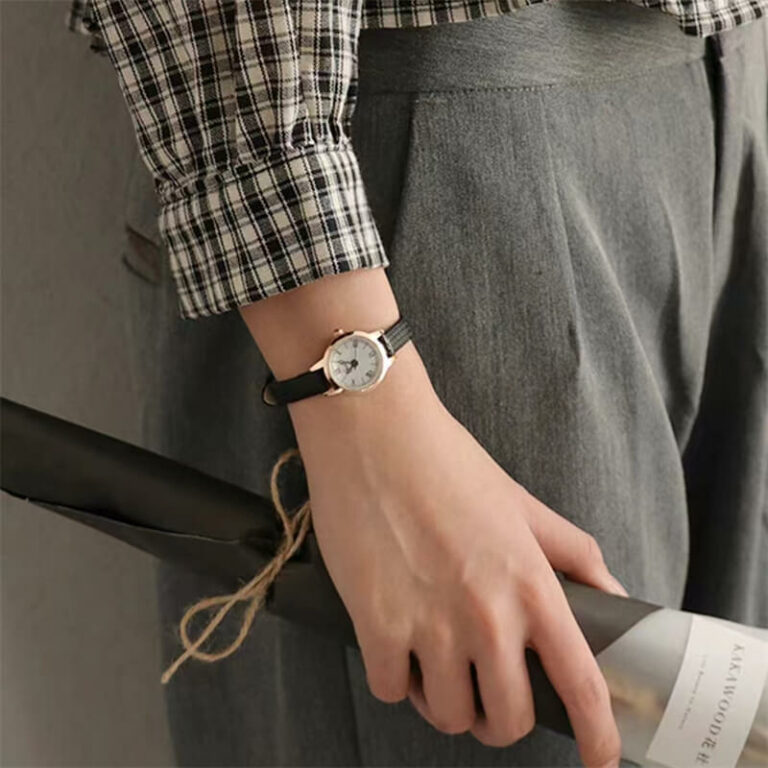 Vintage Style Small Round Face Genuine Leather Watch for Women ...