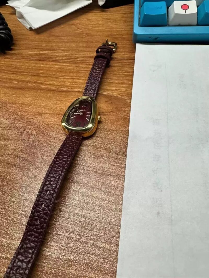 Vintage Style Snake Head Shape Burgundy Leather Watch - WatchwithSun ...