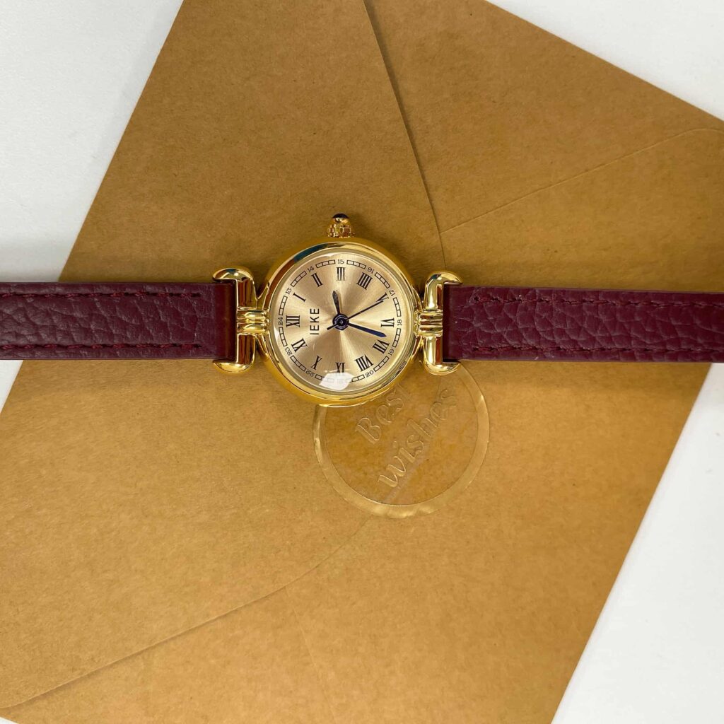 Vintage Style Gold Round Face Leather Ladies Watch - WatchwithSun ...