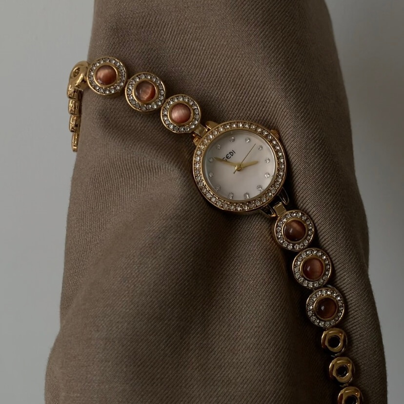 Vintage Natural Tiger's Eye Stone Bracelet Watch - WatchwithSun-Dainty ...