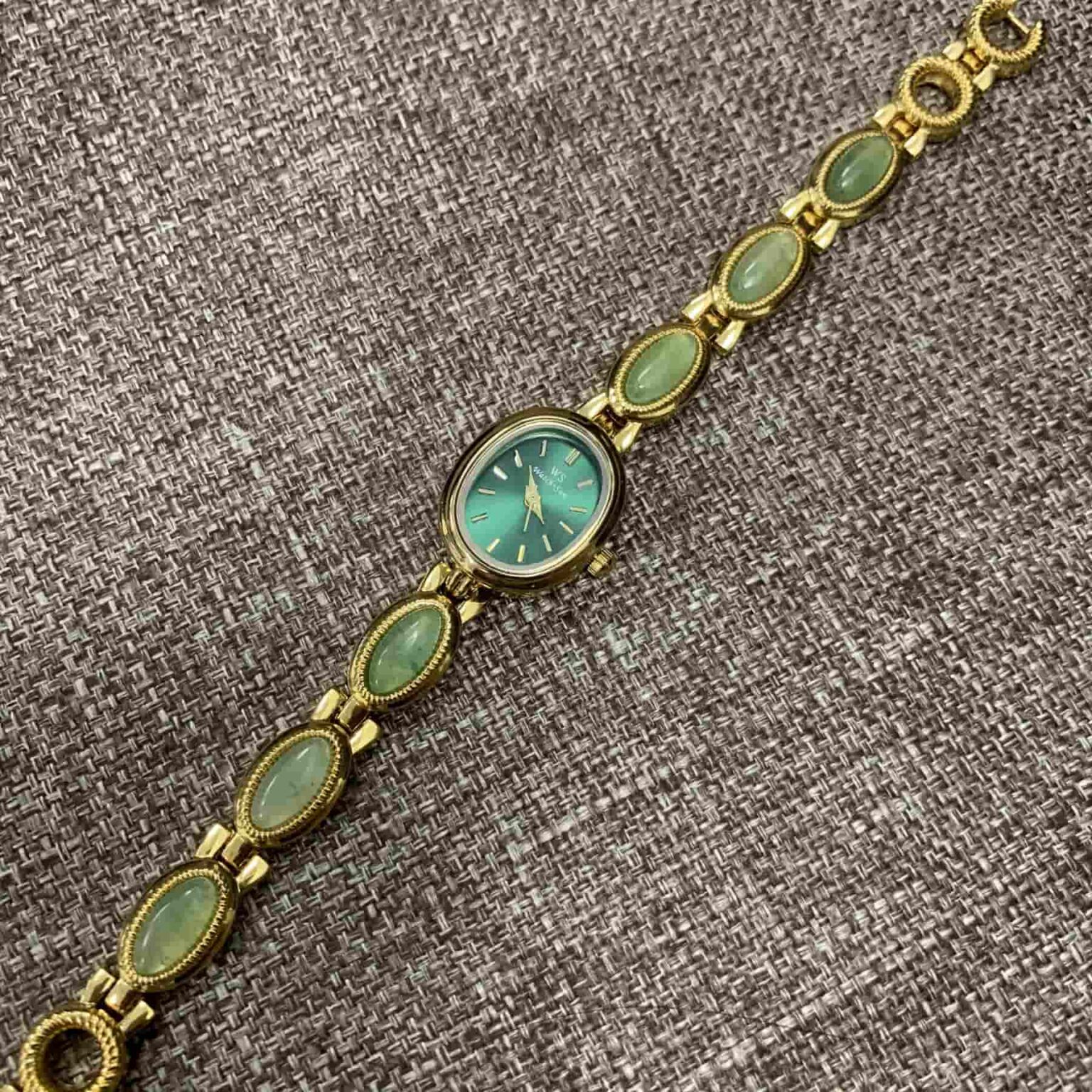 Vintage Style Green Jade Stone Bracelet Watch Green Dial Watch ...
