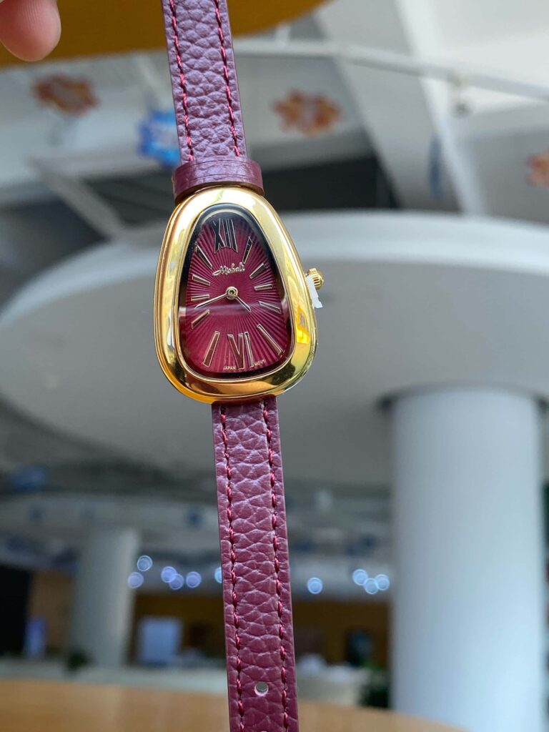 Vintage Style Snake Head Shape Burgundy Leather Watch - WatchwithSun ...