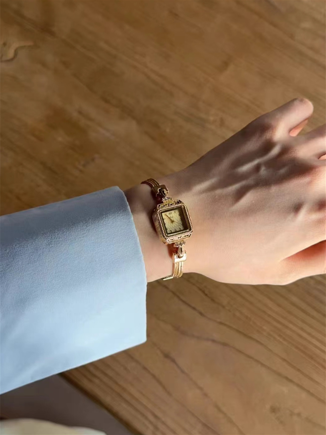 Chic Champagne Square Chain Watch for Women - WatchwithSun-Dainty ...