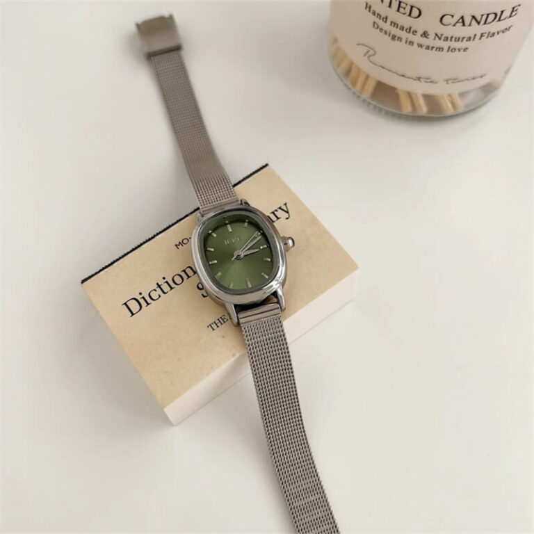 Chic Silver Oval Dial Stainless Steel Women's Watch - WatchwithSun ...