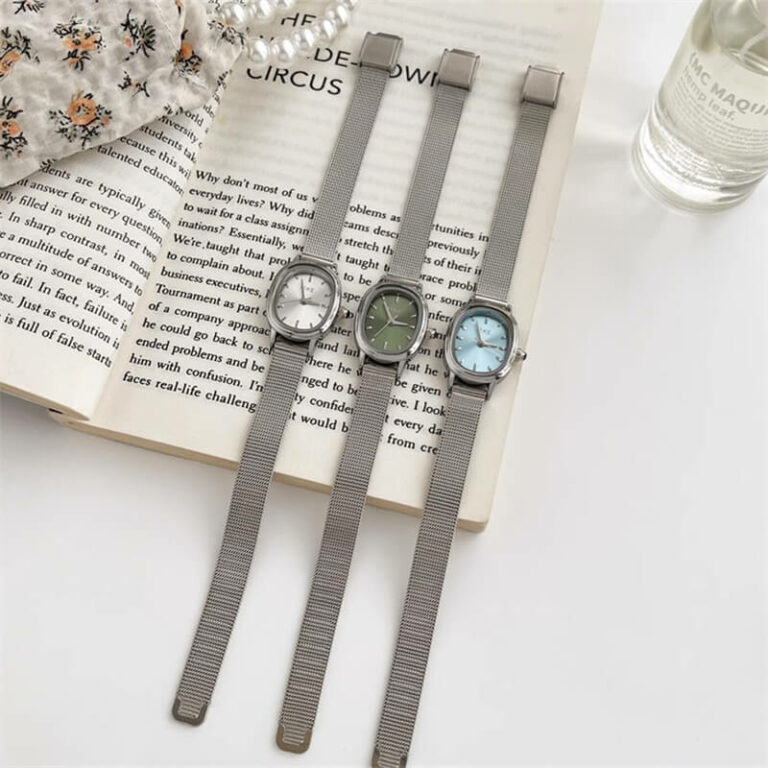Chic Silver Oval Dial Stainless Steel Women's Watch - WatchwithSun ...