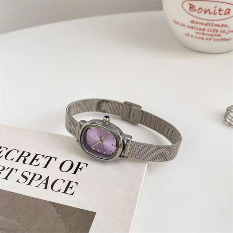 Chic Silver Oval Dial Stainless Steel Women's Watch - WatchwithSun ...