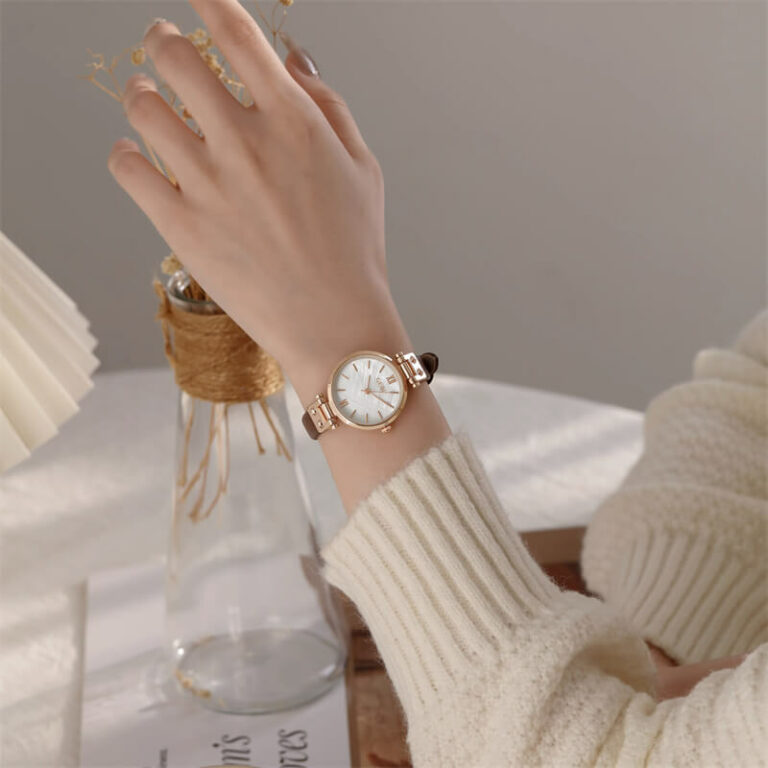 Vintage Style Black Leather Band Watch - Chic Watches with Affordable Price