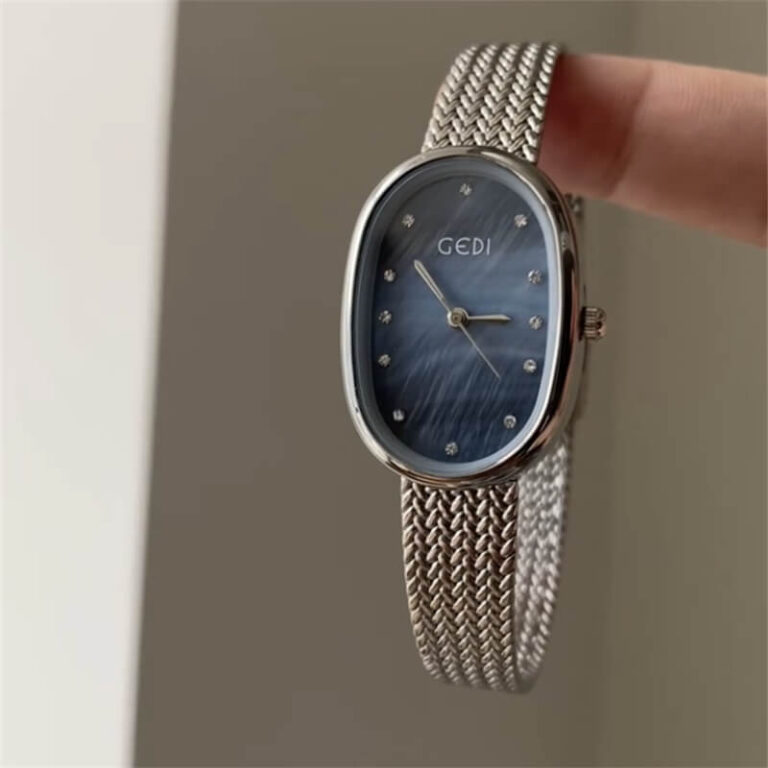 Classic Gold/Silver Oval Disc Bracelet Ladies Watch - WatchwithSun ...