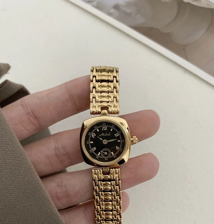 Vintage Style Square Face Gold/Silver Bracelet Watch for Women ...