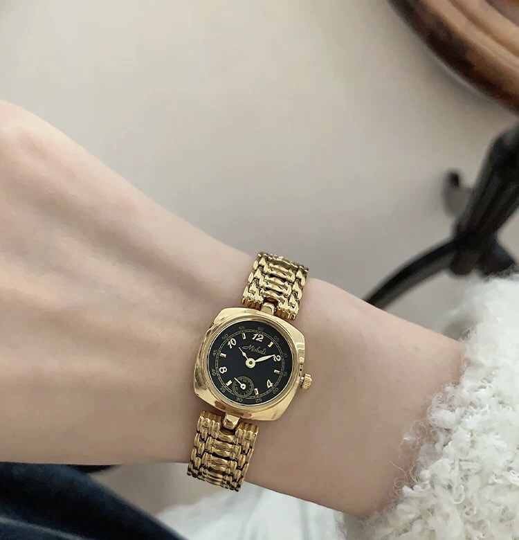Vintage Style Square Face Gold/Silver Bracelet Watch for Women ...
