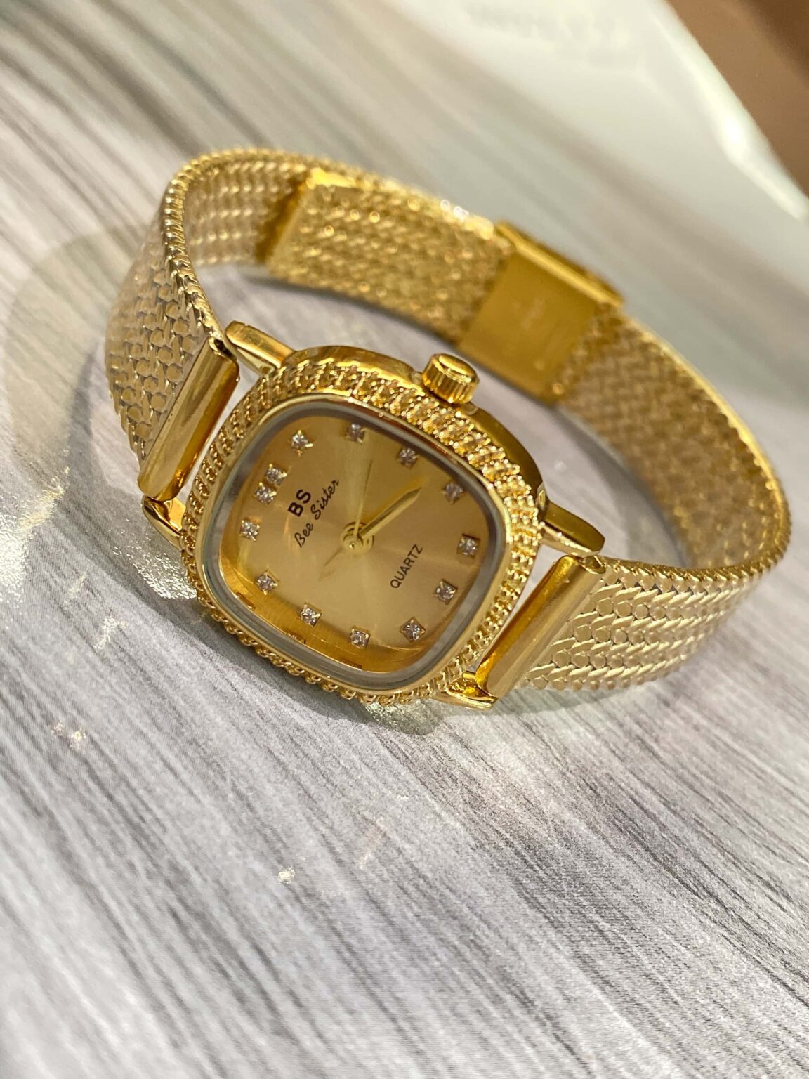 Classic Square Face Gold Band Stainless Steel Watch - WatchwithSun ...