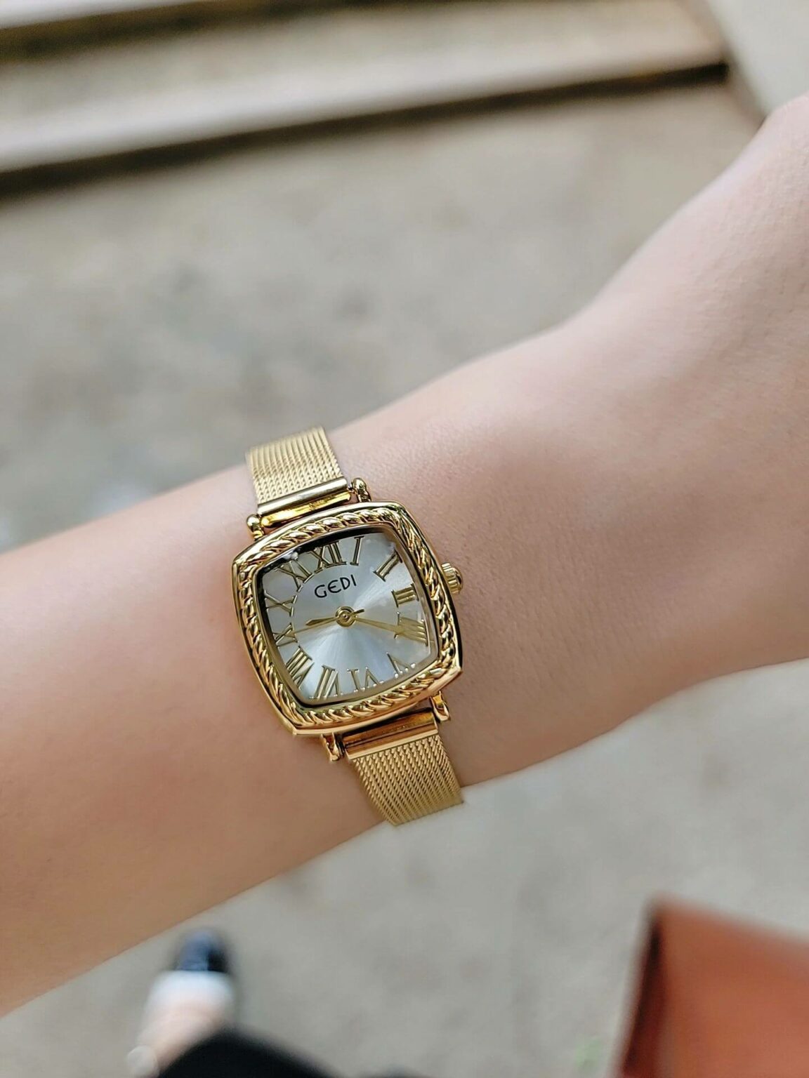 Vintage Style Golden Square Stainless Steel Watch - WatchwithSun-Dainty ...