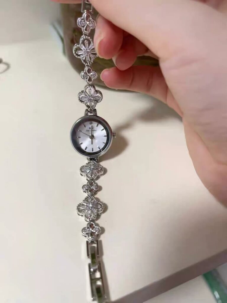 Dainty Gold/Silver Small Round Women's Watch - WatchwithSun-Dainty ...