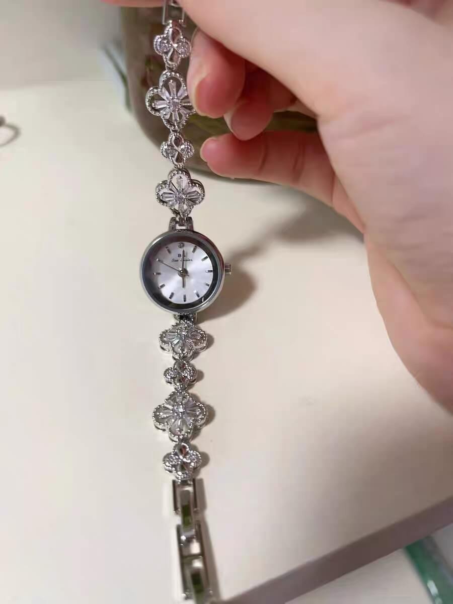 Dainty Gold/Silver Small Round Women's Watch - WatchwithSun-Dainty ...