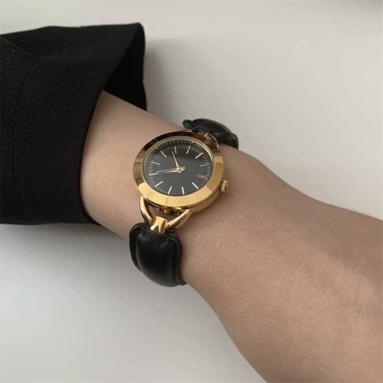 Chic Style Brown/Black Round Leather Ladies Watch - WatchwithSun-Dainty ...