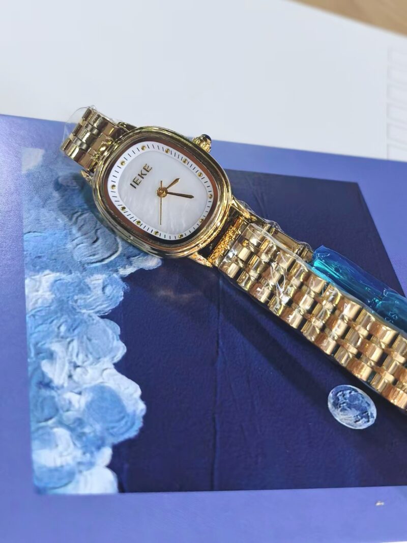 Vintage Gold/Silver Oval Face Bracelet Watch - WatchwithSun-Dainty ...