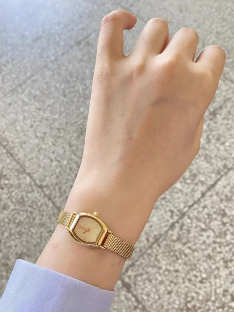 Womens Vintage Gold/Silver Small Face Mesh Watch - WatchwithSun-Dainty ...