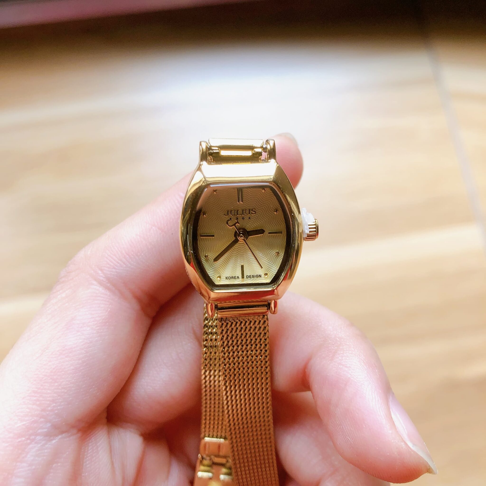 Womens Vintage Gold/Silver Small Face Mesh Watch - WatchwithSun-Dainty ...