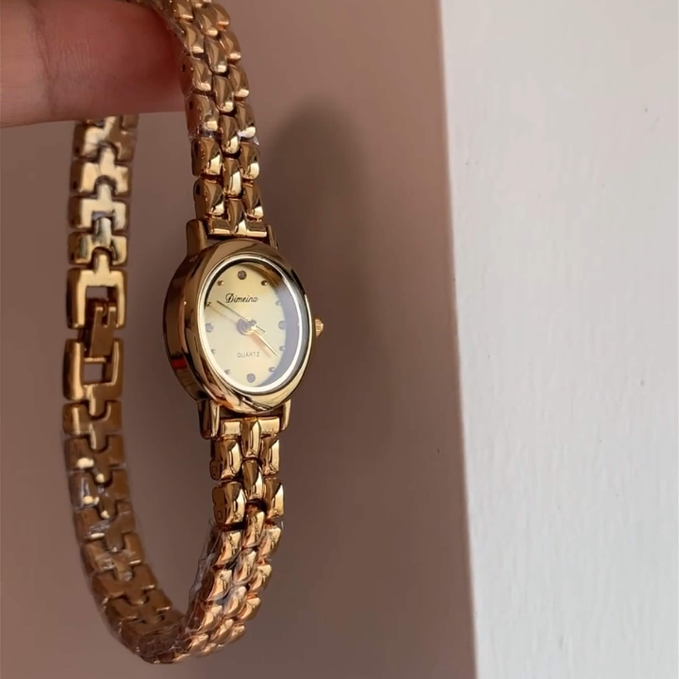 Dainty Gold Round Stainless Steel Small Face Watch - WatchwithSun ...