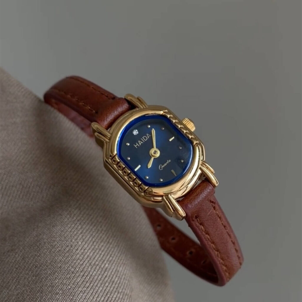Vintage Small Face Watch for Women - WatchwithSun-Dainty & Chic Watches ...