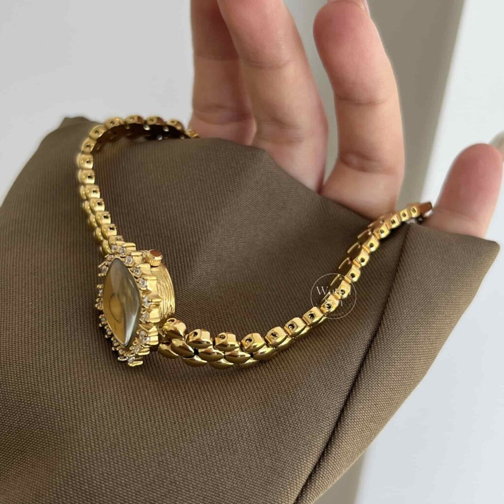 Square Face Gold Bracelet Zirconia Watch - WatchwithSun-Dainty & Chic ...