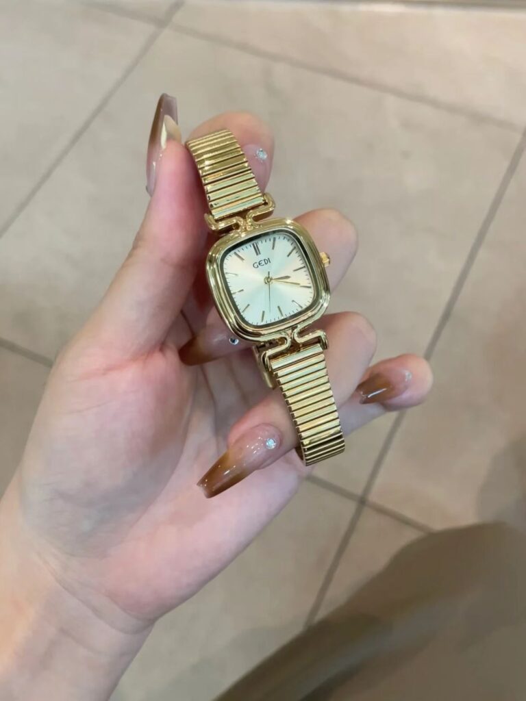 Square Face Dainty Golden Bracelet Watch - WatchwithSun-Dainty & Chic ...