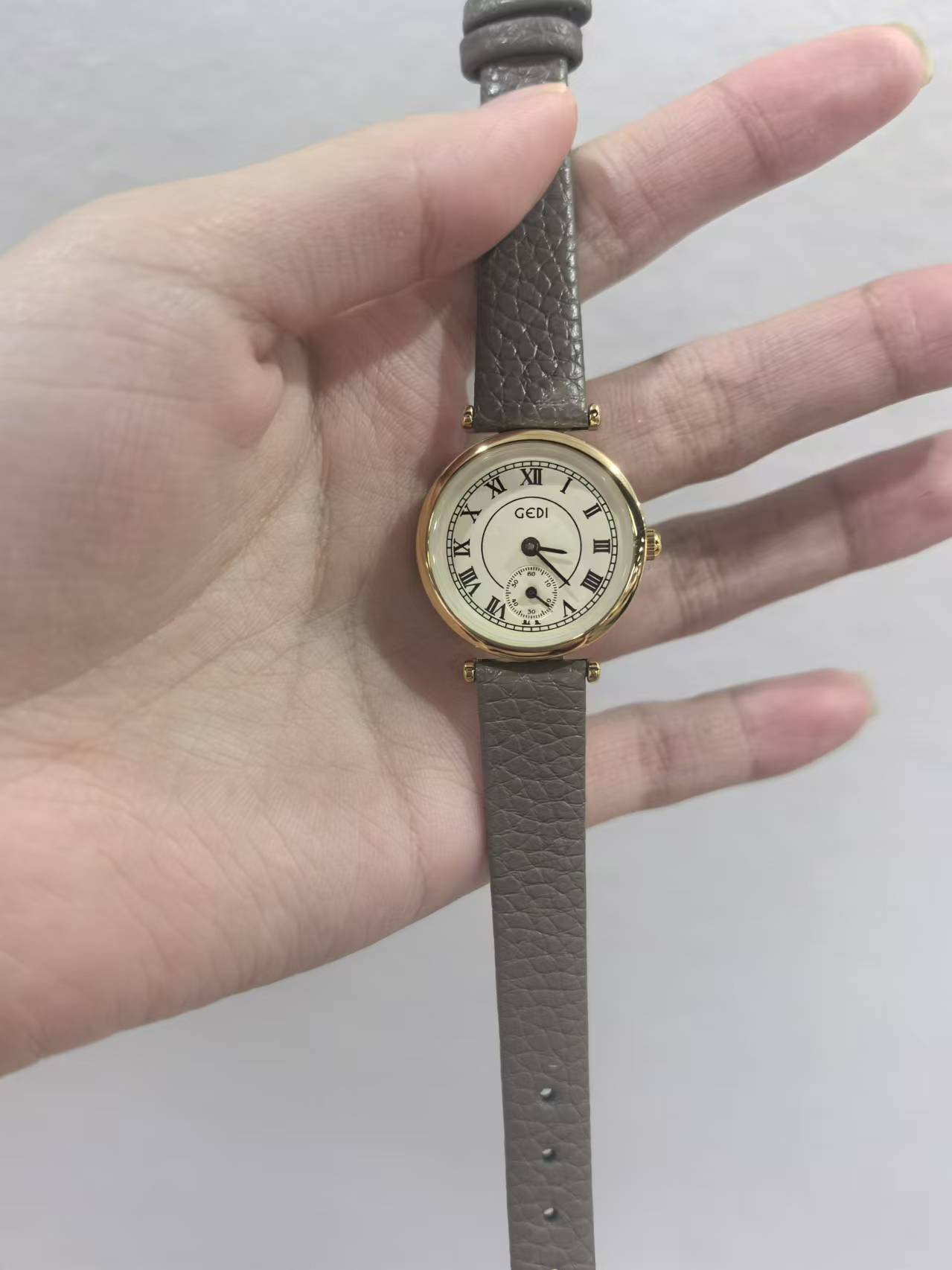 Classic Brown Roman Numerals Round Genuine Leather Watch - WatchwithSun ...