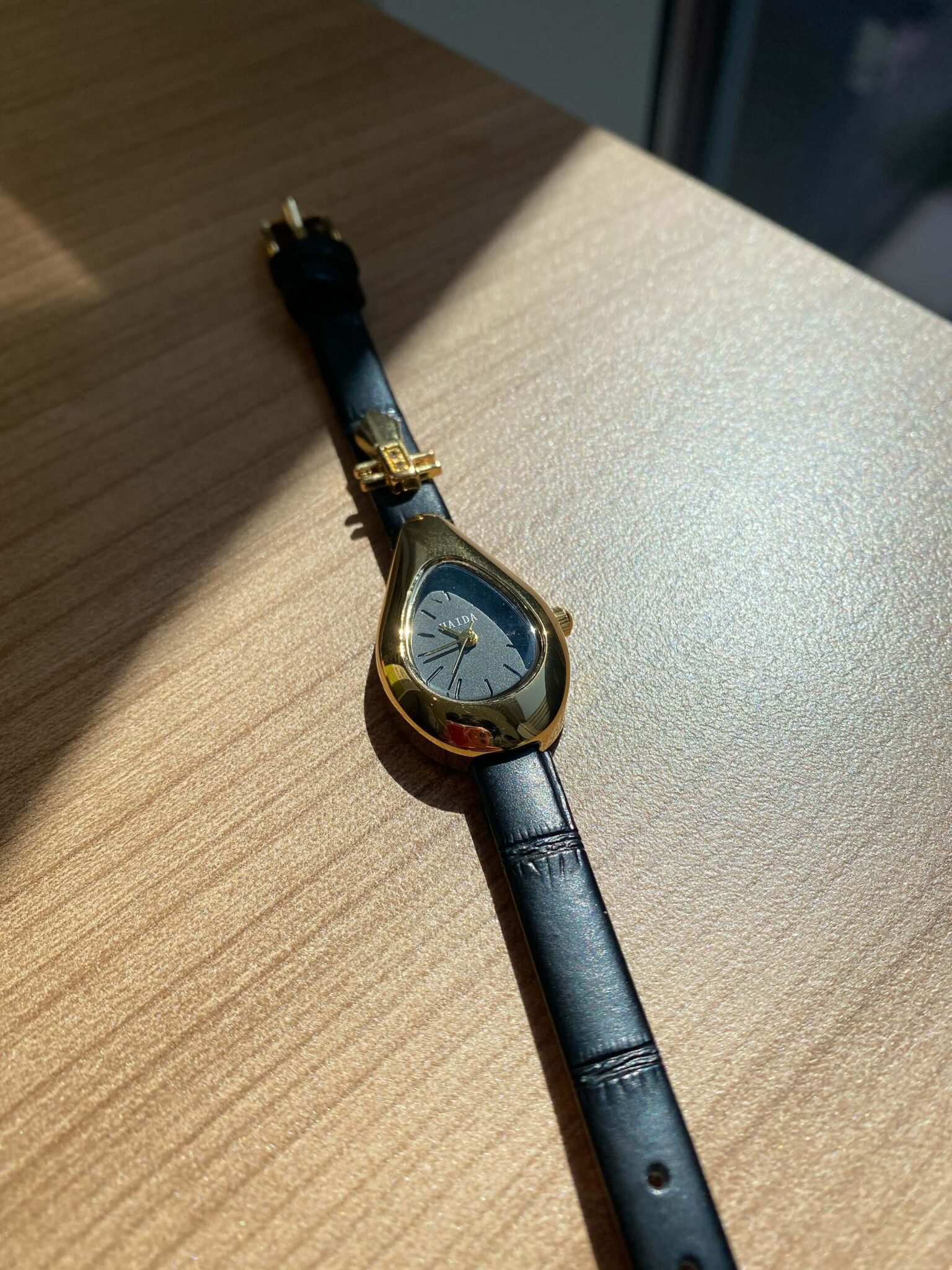 Dainty Black-Gold/Silver Water Drop Shape Leather Watch - WatchwithSun ...