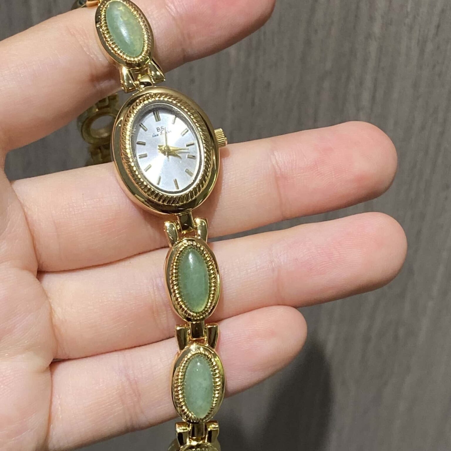 Vintage Style Green Jade Stone Bracelet Watch - WatchwithSun-Dainty ...