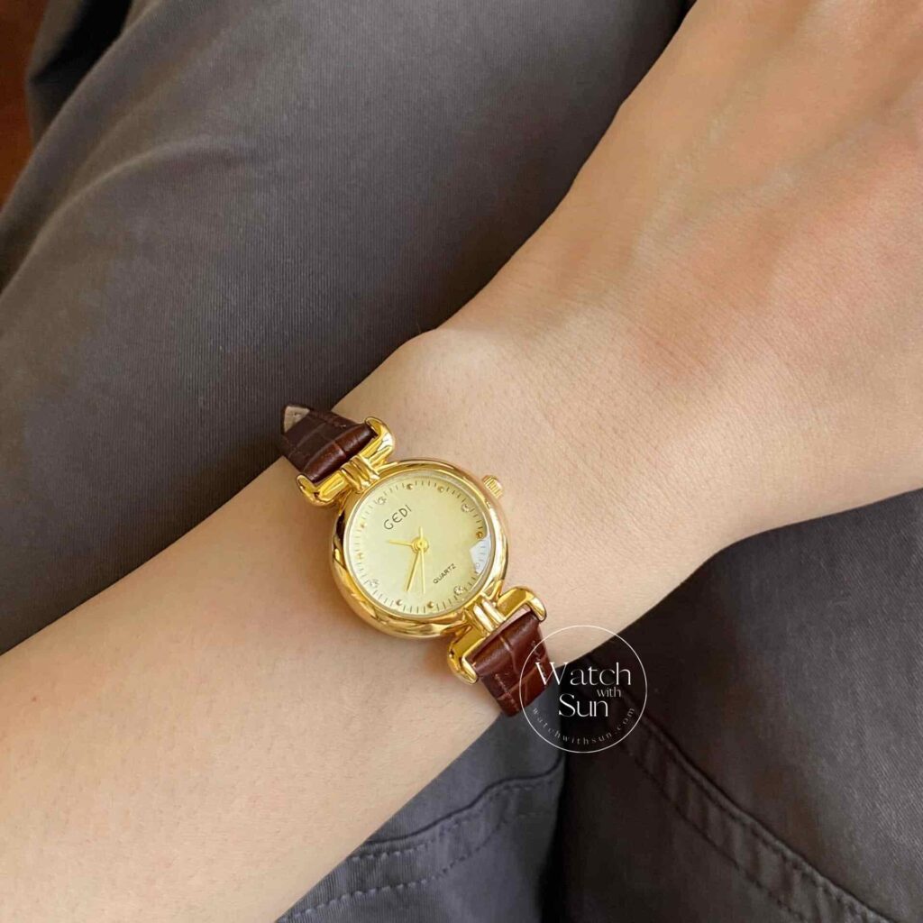 Vintage Black/Brown Small Round Genuine Leather Watch - WatchwithSun ...