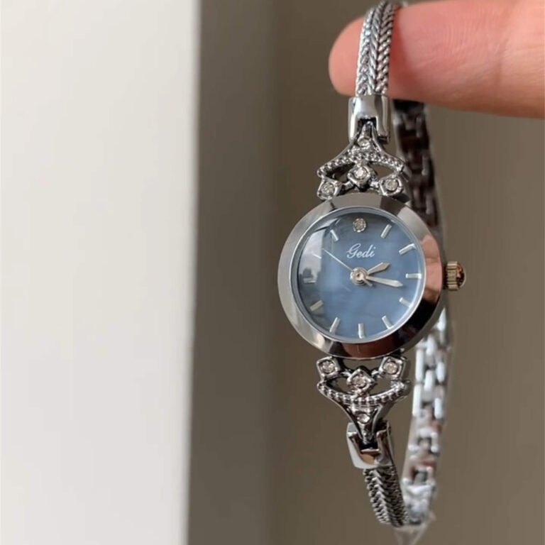 Chic Blue Small Round Face Bracelet Watch - WatchwithSun-Chic Watches ...