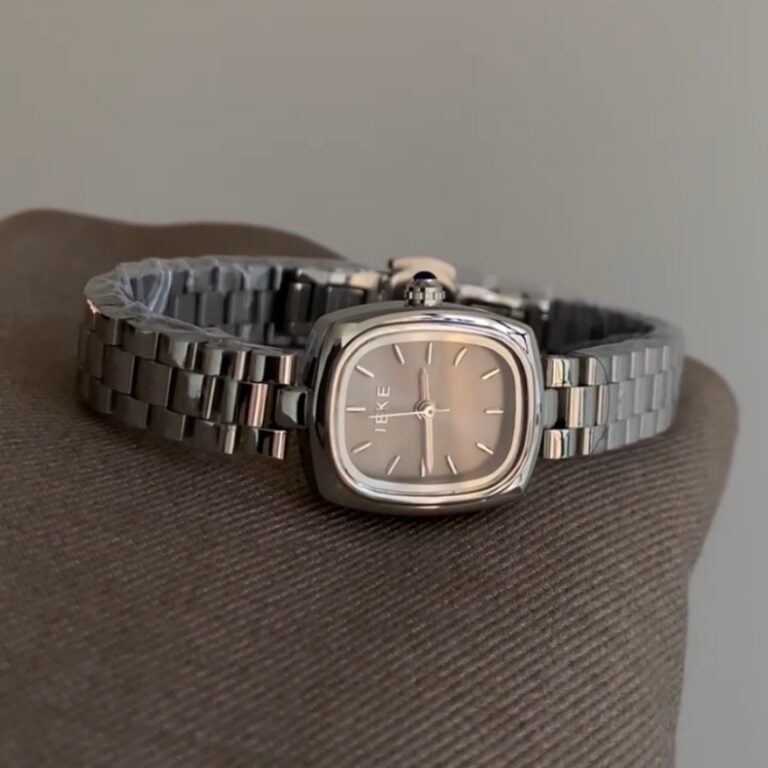 Classic Gold/Silver Small Square Women's Watch - WatchwithSun-Dainty ...