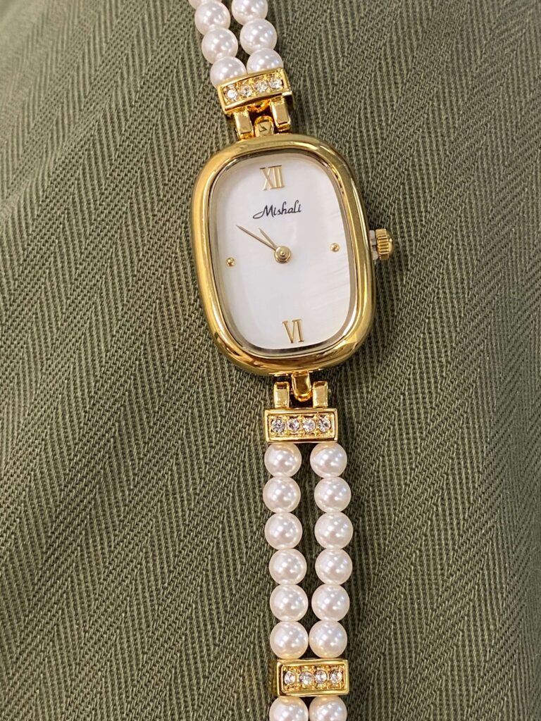 Dainty Mother of Pearl Oval Face Pearl Chain Ladies Watch ...