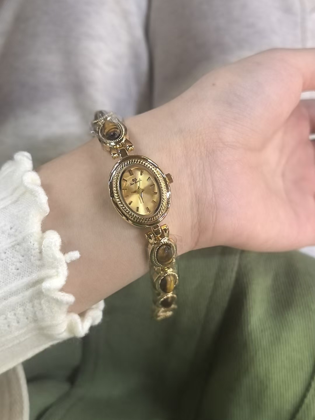 Vintage Natural Tiger's Eye Stone Bracelet Watch - WatchwithSun-Dainty ...