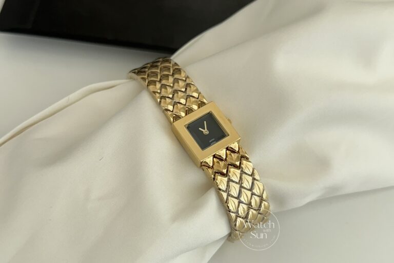 Watches for Small Hands and Wrists: A Complete Guide - WatchwithSun ...